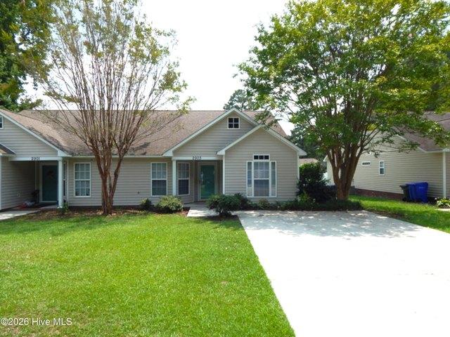 2903 Flintridge Dr, Greenville, NC 27834