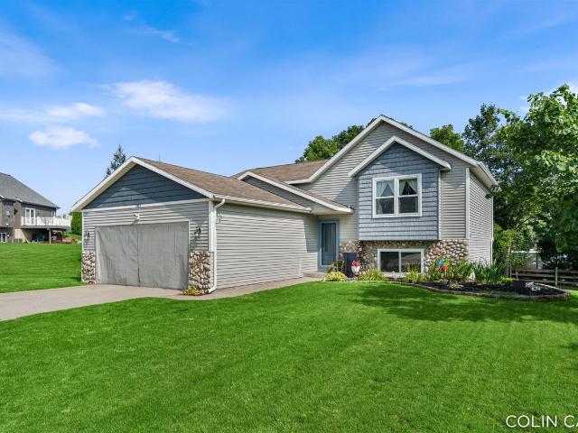 2903 Fox Hill Drive