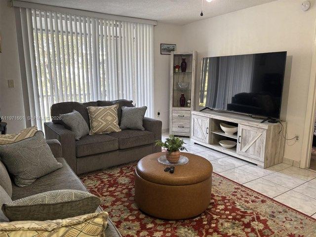 2903 Point East Dr Apt K207, Aventura, FL 33160