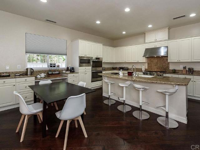 2903 Rancho Cortes