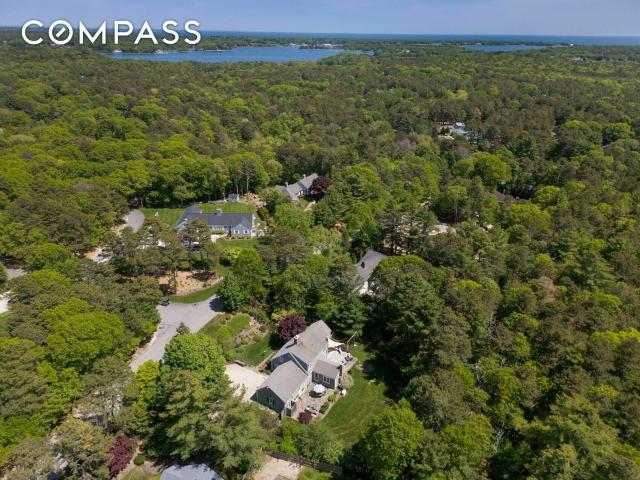 290 Cotuit Bay Dr, Cotuit, MA
