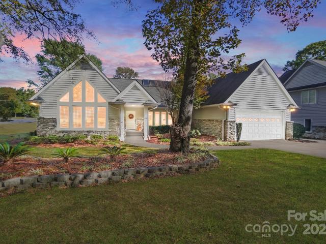 290 Blucher Circle