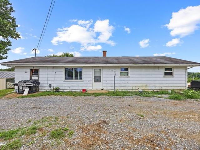 290 Butchertown Rd, Fall Branch, TN 37656