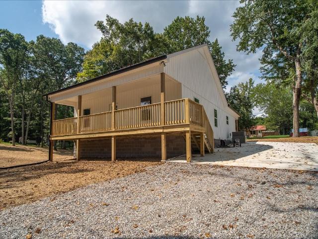 290 Devin Dr