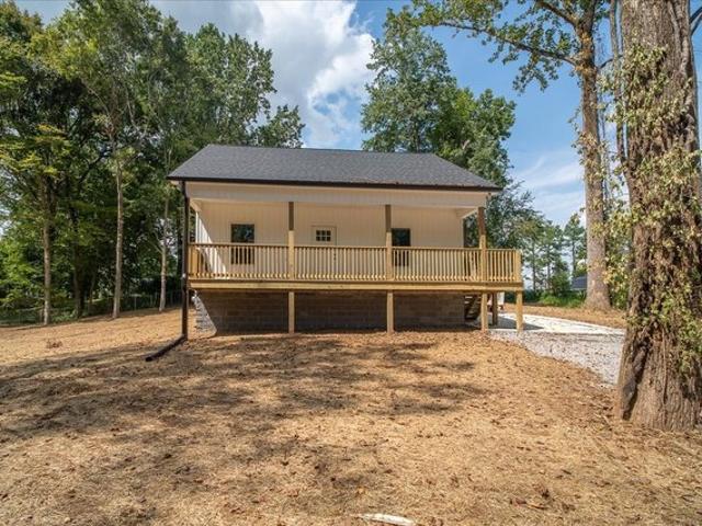 290 Devin Dr, Lawrenceburg, TN 38464