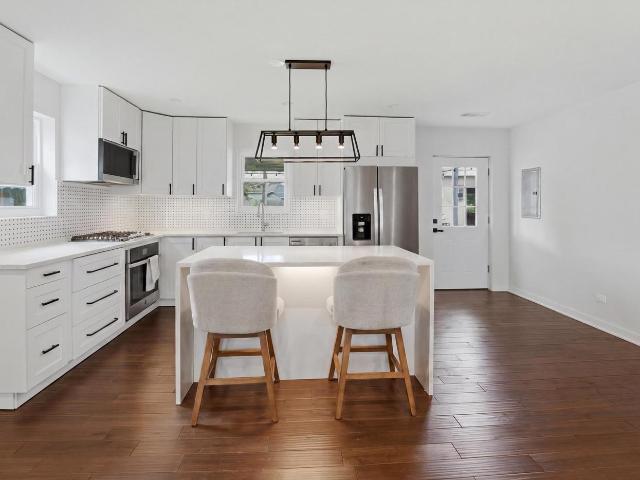 290 E Norman Lane