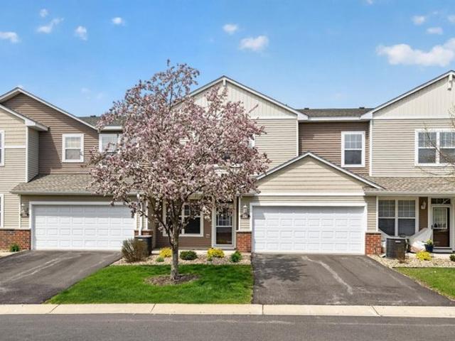 290 Emory Ln SE, Rochester, MN 55904
