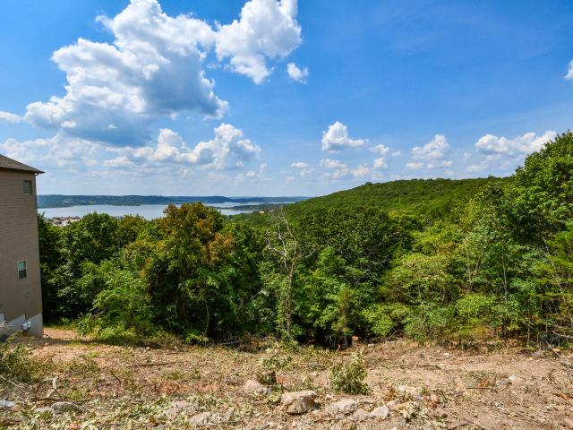 290 Eagle Crest