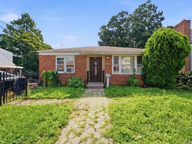 290 First St, Yonkers, NY 10704