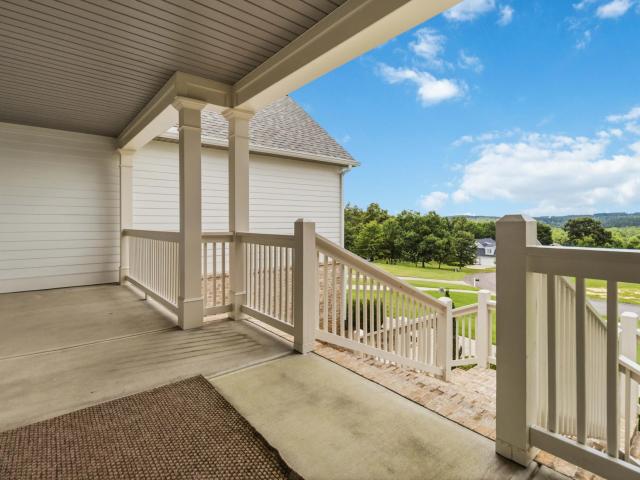 290 Jockey Trail