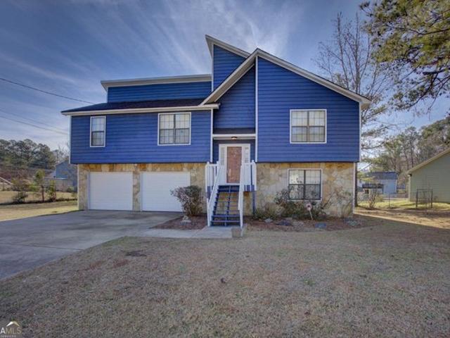 290 Lori Ln, Riverdale, GA 30296