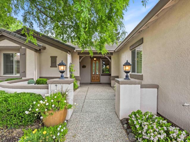 290 Lariat Loop, Lincoln, CA 95648 | MLS #226020