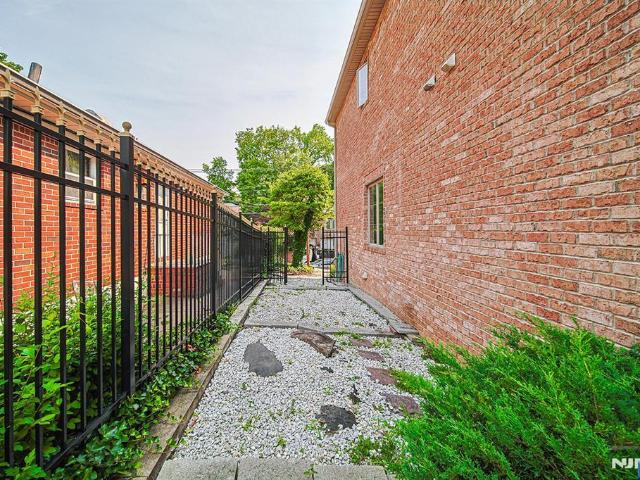 290 McCloud Drive
