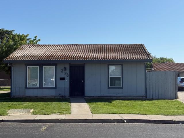 290 Northwoods Ave, Manteca, CA 95336 | MLS #226056