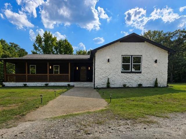 290 New Hope Rd, McDonough, GA 30252