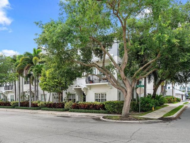 290 NE 5th Ave Apt 9, Delray Beach, FL 33483