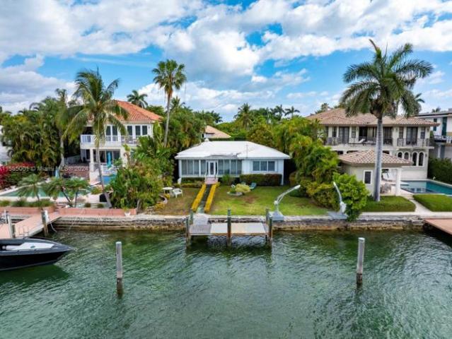 290 S Hibiscus Dr, Miami Beach, FL 33139