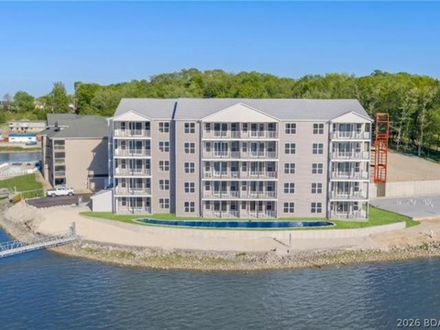 290 Plaza Beach Dr Unit 2B, Camdenton, MO 65020