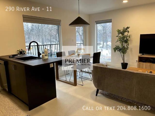 290 River Ave, 2 beds, 2 full baths