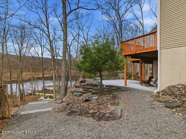 290 W Lakeview Road