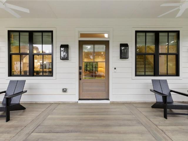 290 Walnutwood Trail