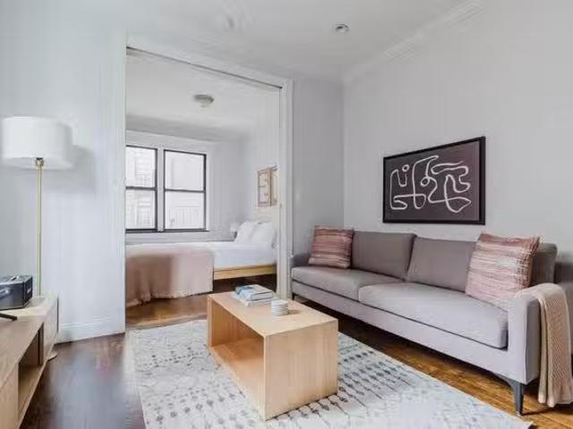 290 West 12th St, West Village 2 Bedroom 2 Bath
