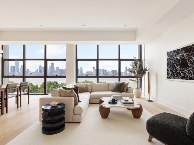 290 West Street, New York, NY