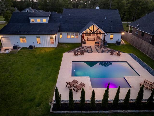 290 Talpa Trail