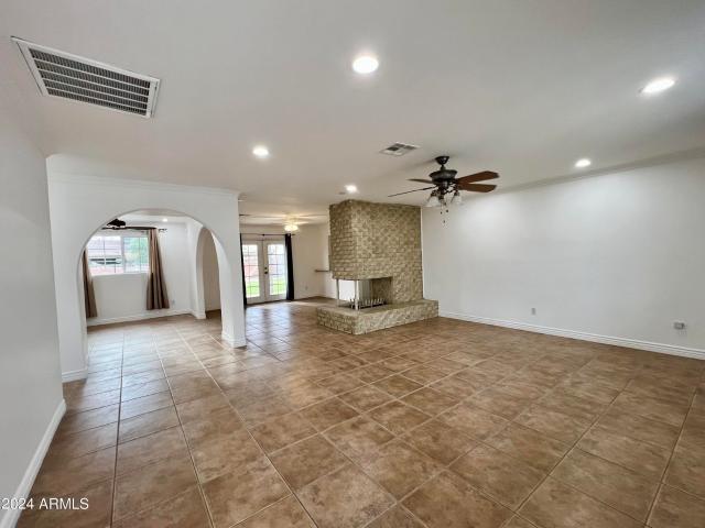 2914 N 49th Avenue, Phoenix, US, AZ