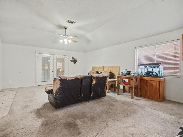 2914 Overland Trail