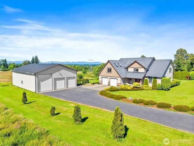 2914 Cameron Ridge Ln, Ferndale, WA 98248