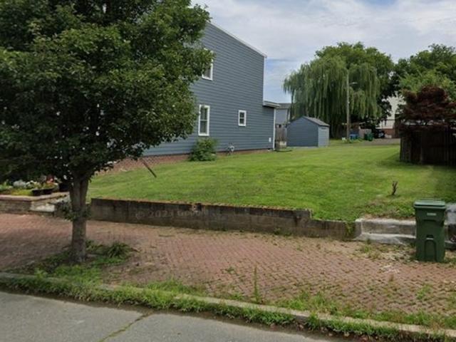 2914 E Leigh St, Richmond, VA 23223