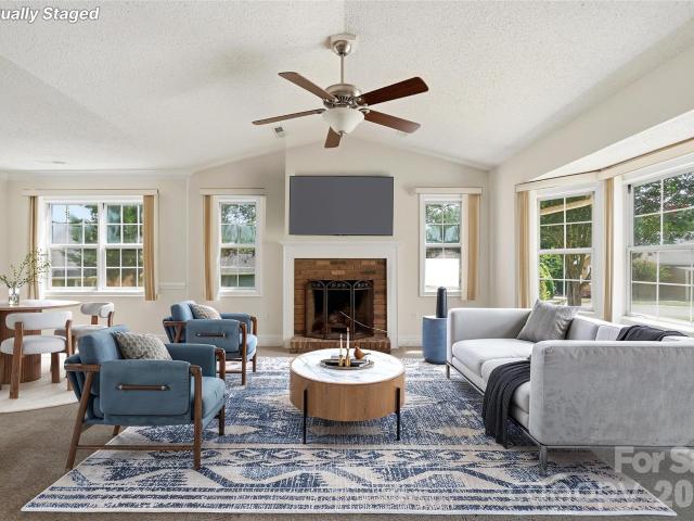 2914 Huckleberry Hill Drive