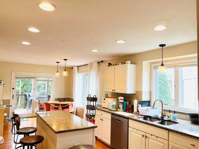 2914 Leslie Park Cir, Ann Arbor, MI 48105