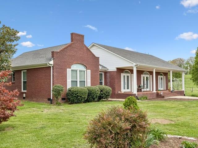 2914 Valley Creek Rd, Culleoka, TN 38451