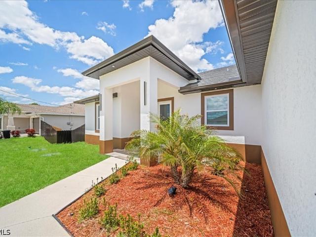 2914 23rd St SW, Lehigh Acres, FL 33976 | MLS #2026016
