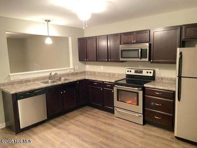 2915 Macgregor Downs Road # 4