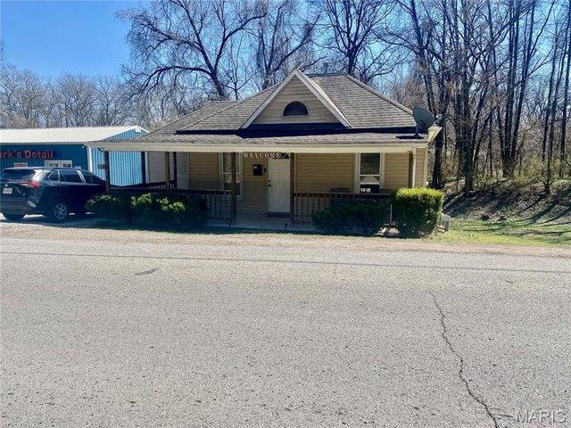 2915 Market St, Hannibal, MO 63401