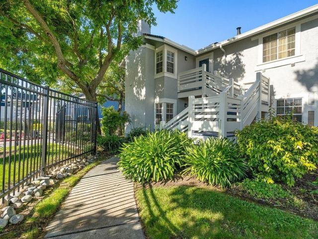 2915 N. Texas Street #141