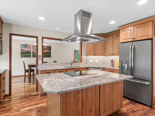 2915 Bruce Court