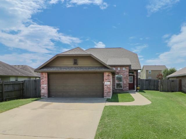 2915 Horseback Court