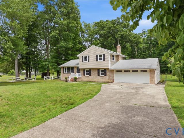 2915 Lakeside Drive