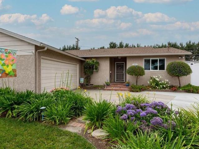 2915 Lomina Ave, Long Beach, CA 90815