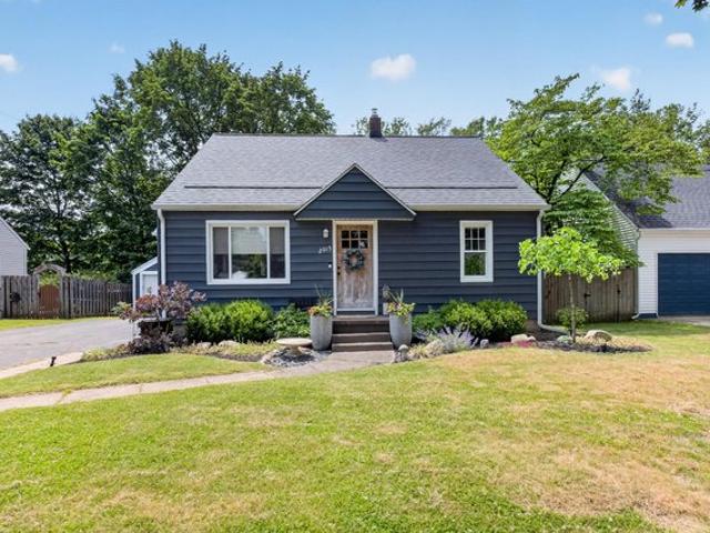 2915 Lorraine Ave, Kalamazoo, MI 49008