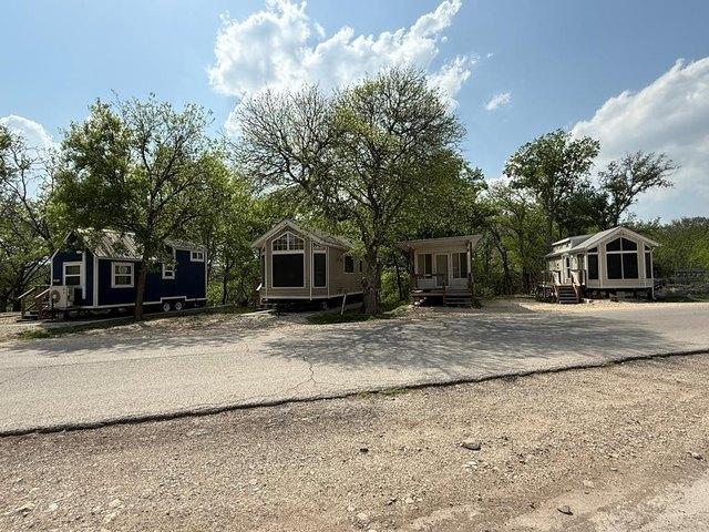 2915 Riverside Dr, Kerrville, TX 78028