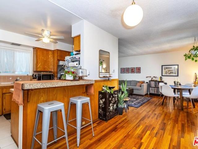 2915 St George St Apt 7, Los Angeles, CA 90027