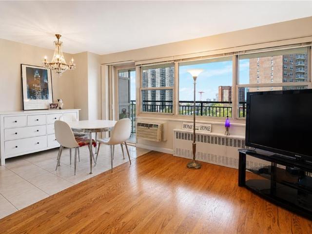 2915 West 5th Street # 7D