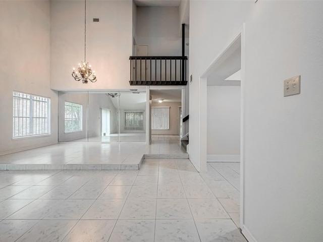 2915 Windchase Blvd, Houston, TX 77082