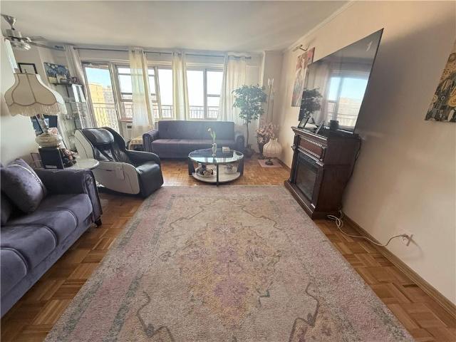 2915 2 West 5th Street, Unit 21H | Compass