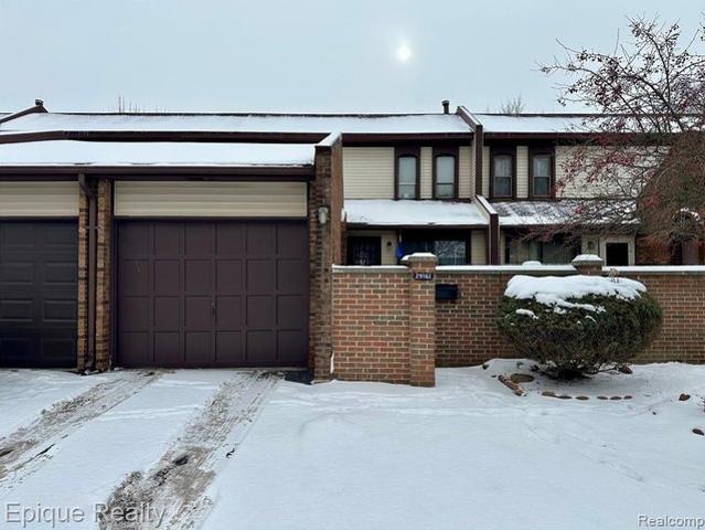 29161 Village Rd, Southfield, MI 48034
